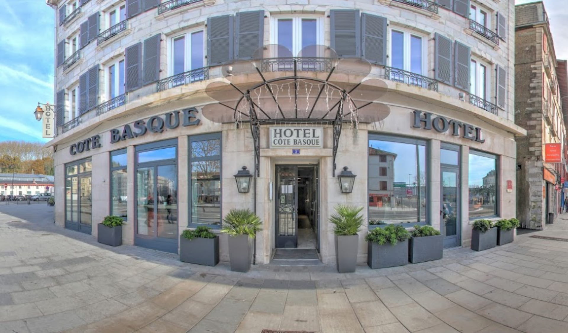 L’hôtel Côte Basque Bayonne | Hôtel** Côte Basque